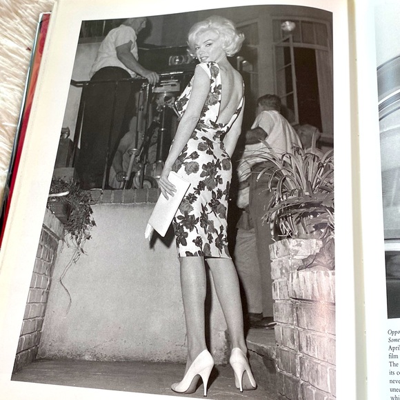 Other | Marilyn Monroe The Ultimate Look At The Legend Great Photos ...